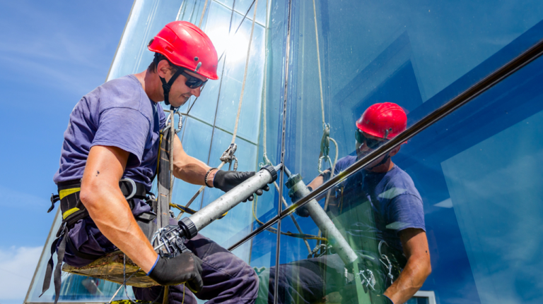 12 Effective Exterior Caulking Tips For Every Surface - Indiana Wall ...